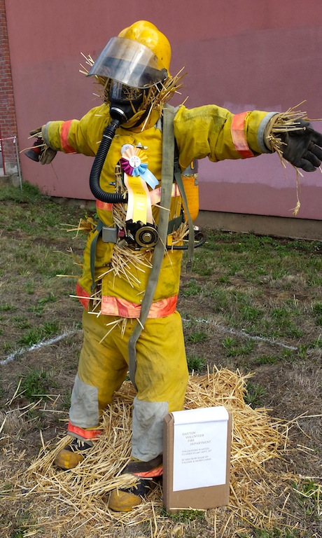 2013 Scarecrow Contest